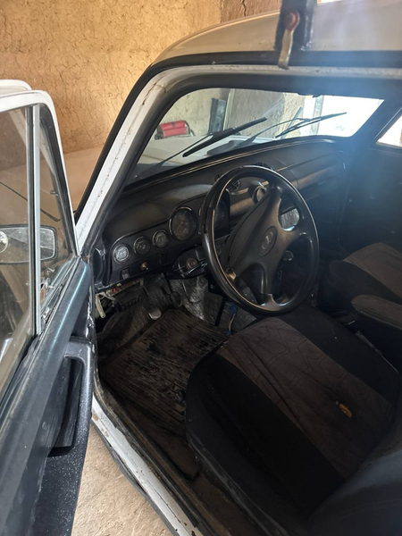 Vaz 2106 Jiguli sotiladi xolati yaxshi