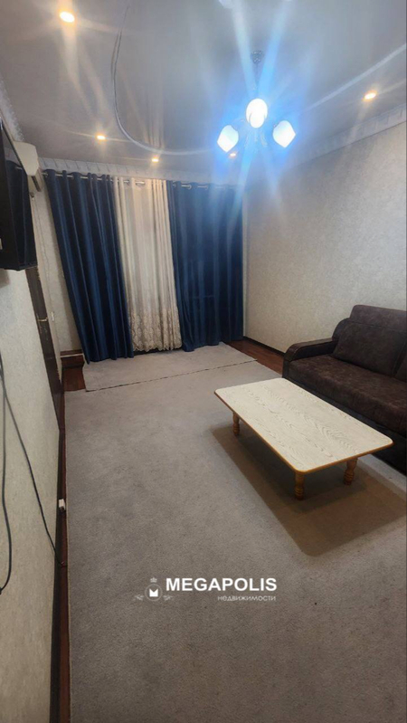 ‘10 квартал 2в3/3/4 Зеркалка Балкон 1.5х3