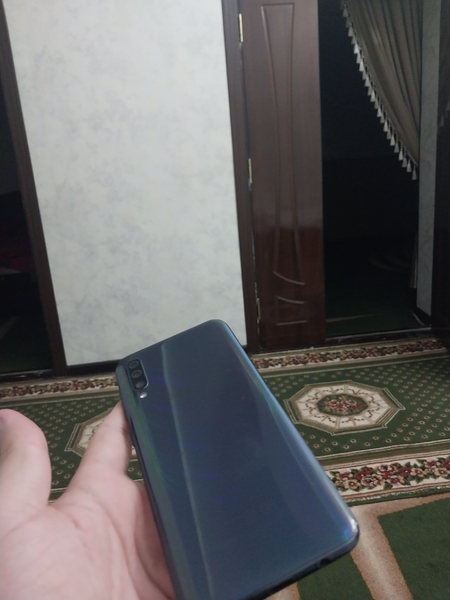 A50 SAMSUNG 64GB  pili galishiladi