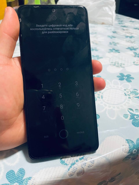 Redmi note 13
Xotira 8+256
Kamera 108mgpixel
Yangi tel 1 hafta buldi