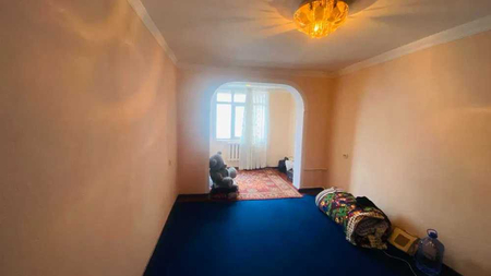 Продается 2х переделан 3 ком квартира с ремонтом, Гагарина(Навоийшох)