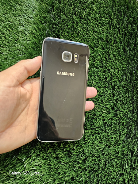 Samsung S7edge sotiladi