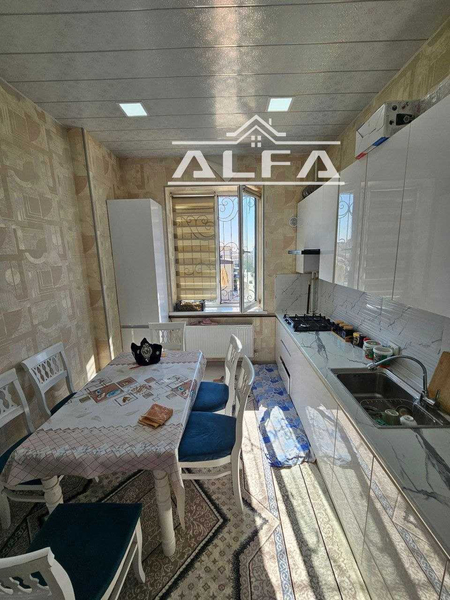 2 xonali 70m² 5-qavat sotiladi.