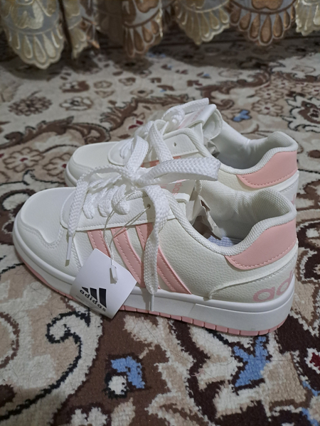 Кроссовки женские adidas