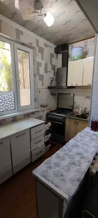 СРОЧНО!!! Продаётся квартира 2в3/1/4 + подвал на Чиланзар 14