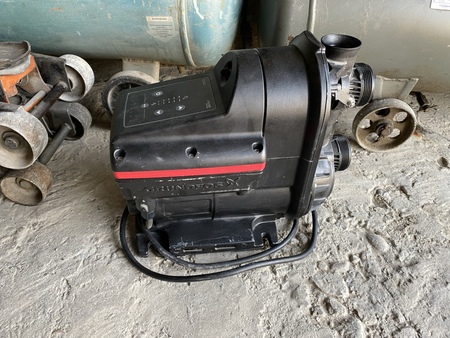 * Grundfos водяной насос на запчасти не дорого!