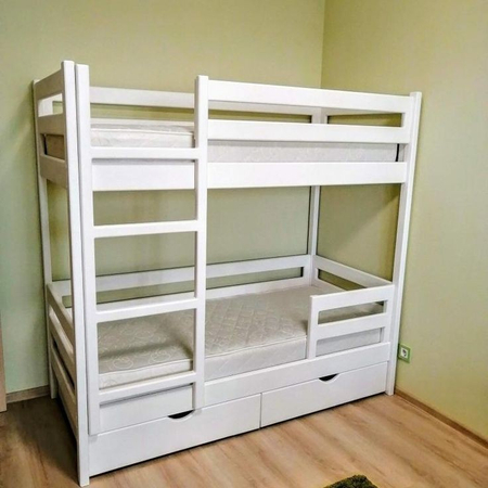 Sifatli har xil turdagi kravatlar