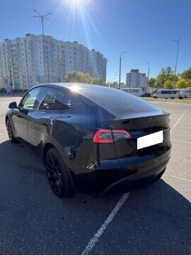 Tesla MODEL Y adaptation
