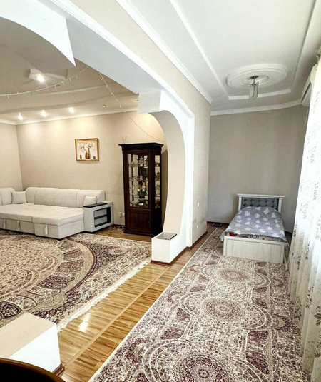 Дархан, Кары Ниязова  -  2/3/5 - 128 м2  -  Банковский дом