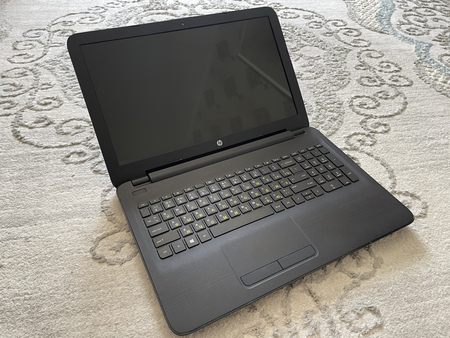 Продам ноутбук HP 250 G4