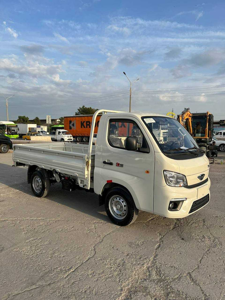 Forland T5 2400 2Kabina