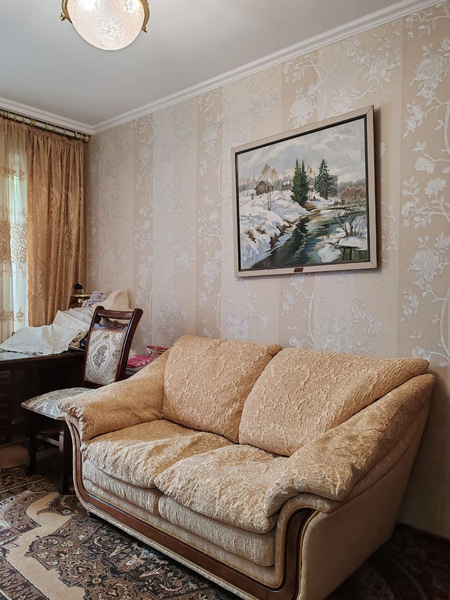 Продажа 3/2/4 кирпич 77 серия. Качественный ремонт