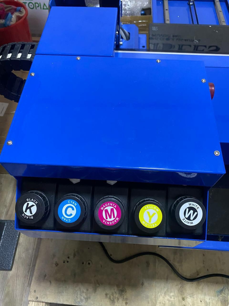 Yangi UV printer!