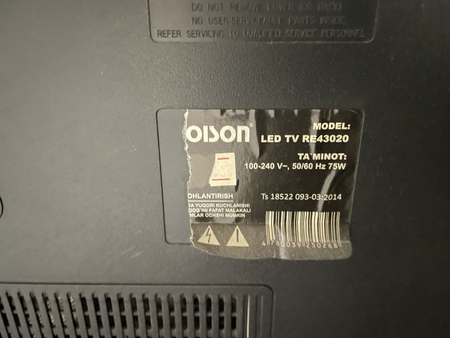 Продается телевизор Roison, 43 дюйма