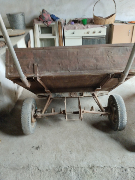 Arava motorol sotiladi
