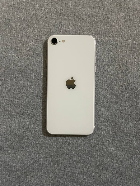 Telefon iPhone se 2020