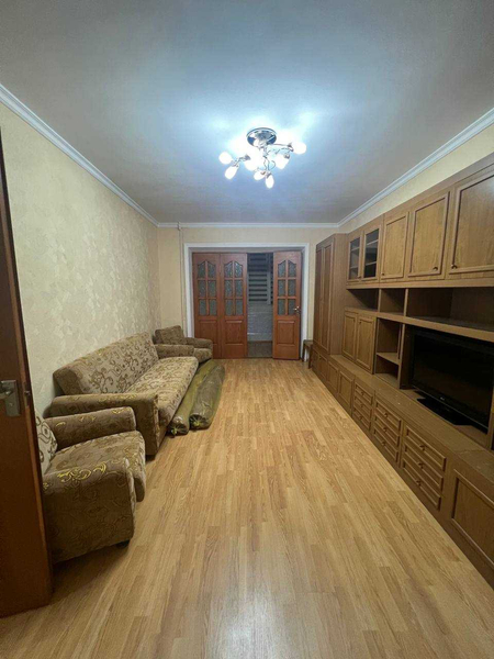 СВОЯ 3-комнатная квартира на Ойбеке в аренду
