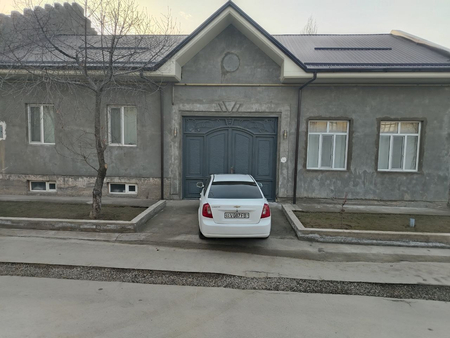 Asalomu alekom uy sotiladi 4.08 so'tik xama qulayliklar mavjut
