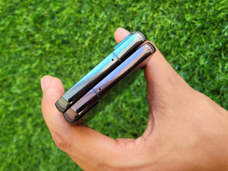 Samsung Galaxy S22 (5G). Snapdragon 8/1. OzU 8/256 GB. Garantya bor.