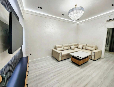 Albero Exclusive Площадь:65 Циалковский Паркенский  евро ;