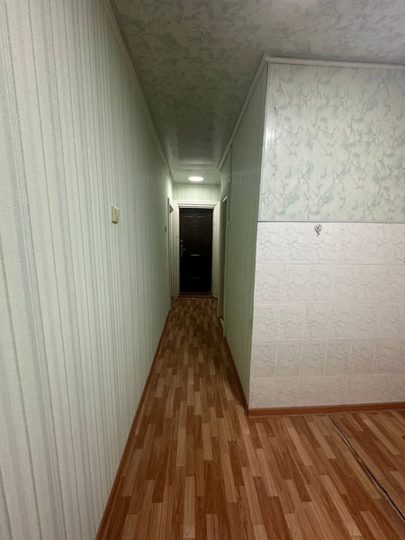 Teeeeezda sotiladi Òzbegim tòyxonasi atrofida  1x 1et 5etajlik panelni