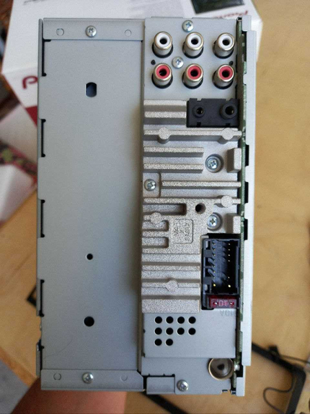 Pioneer FH-S725BT сотилади