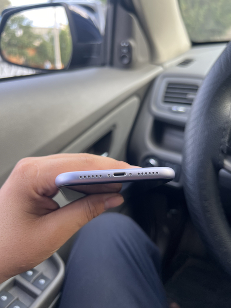 Iphone 11 satiladi