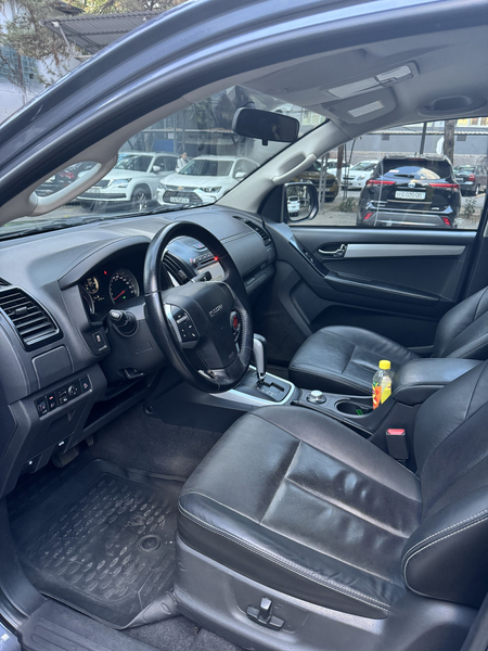 Продается ISUZU D-MAX, 3.0 TD (Turbo Diesel), 2022 г.