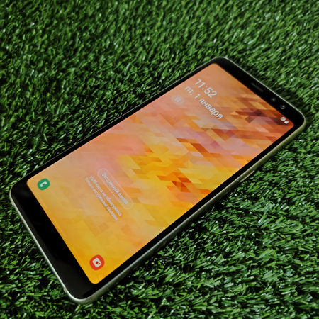 Samsung A8 18 sotiladi