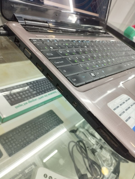 Asus noutbuk xolati zor