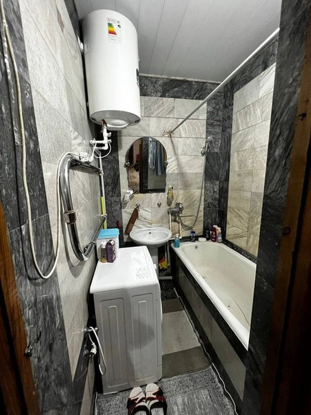 Карасу-6 продается квартира 4/1/5. 92м². N409