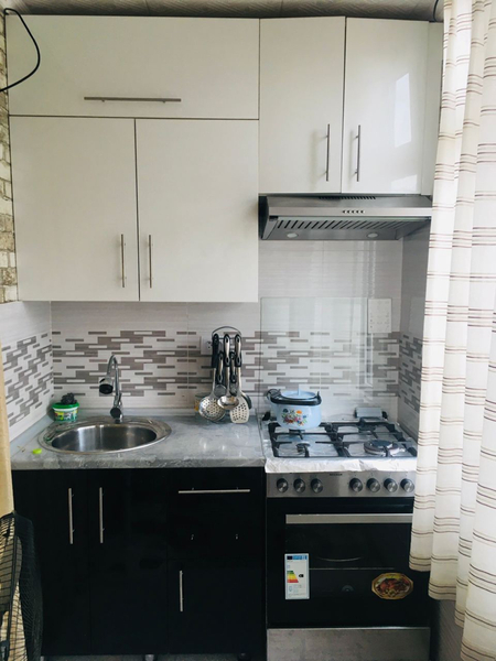 Продажа 1 хона 3 етаж 5 етажл  Қора қамиш 1/1 пракртура