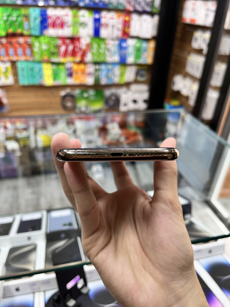 Iphone 11 Pro Max nasiya savdo va naqdga