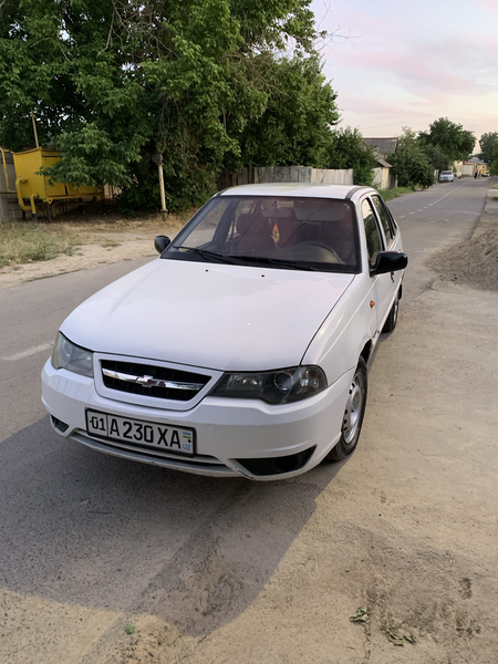 Nexia 2 dohc sotiladi