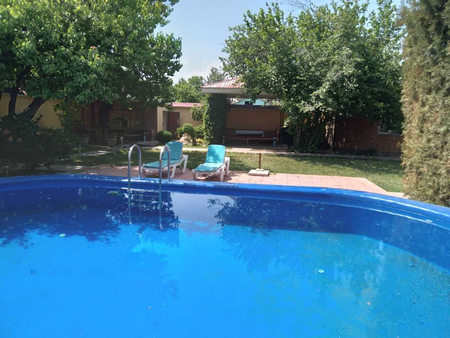 Дача 8 соток в Чирчике (Аранчи), 2 дома, бассейн, летняя кухня, сауна