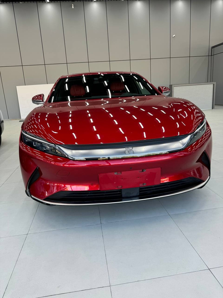 Byd han electro mobile