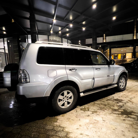 В продаже ! Автомобиль MITSUBISHI PAJERO
