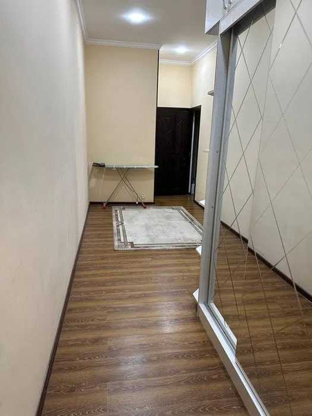 Срочно сдается 2/5/9 квартира 62 м² Ор-р:58-Семейная поликлиника (США)