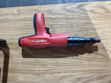 Hilti DX2 Пороховой Пистолет