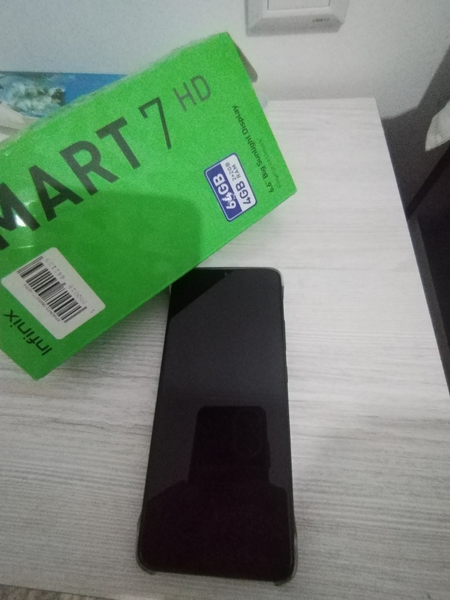 INFINIX    telefon
