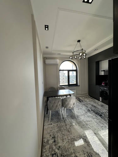 Сдается 3х комнатная квартира в Жк Бадамзар smart House!