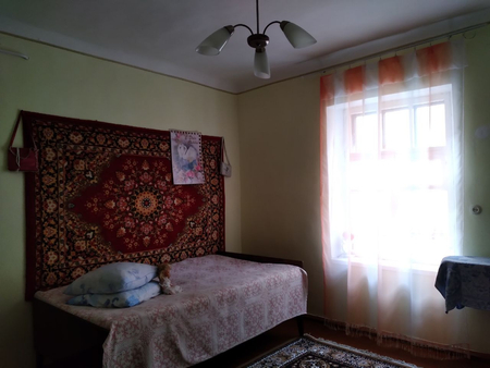 Продаётся дом в джалаире срочно!