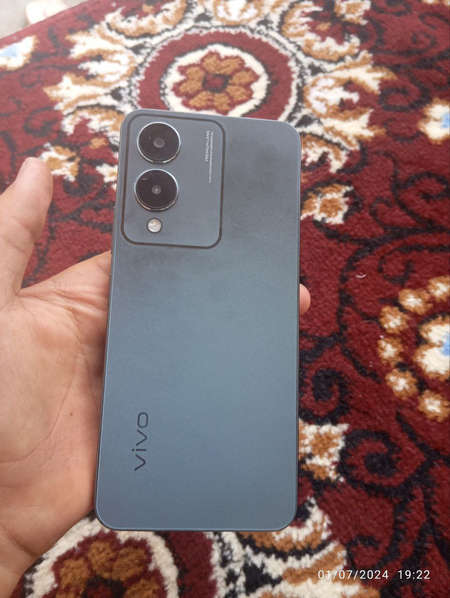Telefon sotiladi vivo 17 s
