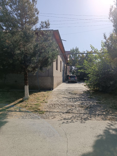 Nazarbek Pushkin maxalada uy sotiladi 3.1 sotix