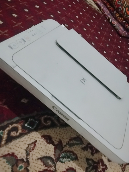 Printer  yangi sotiladi