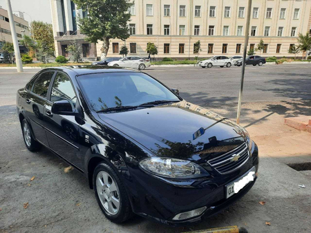 Продаётся чёрная Джентра без люка и мафона, 23/24 год, АКПП, 3 000км.