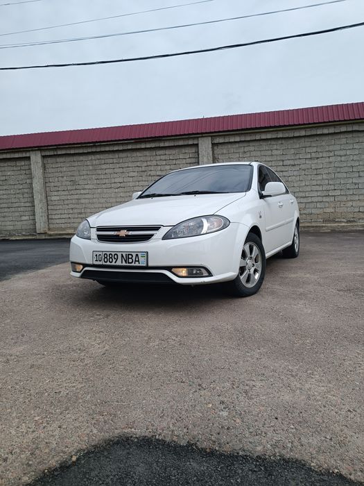Продается Gentra Lacetti