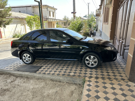 Chevrolet Jentra