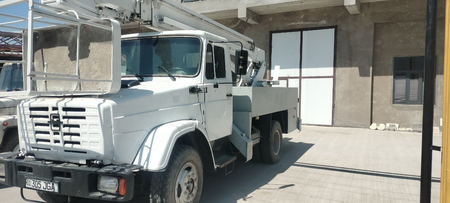 Zil avtovishka 18 metr