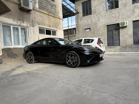 Продам свой электромобиль Neta GT ev 660 черного цвета